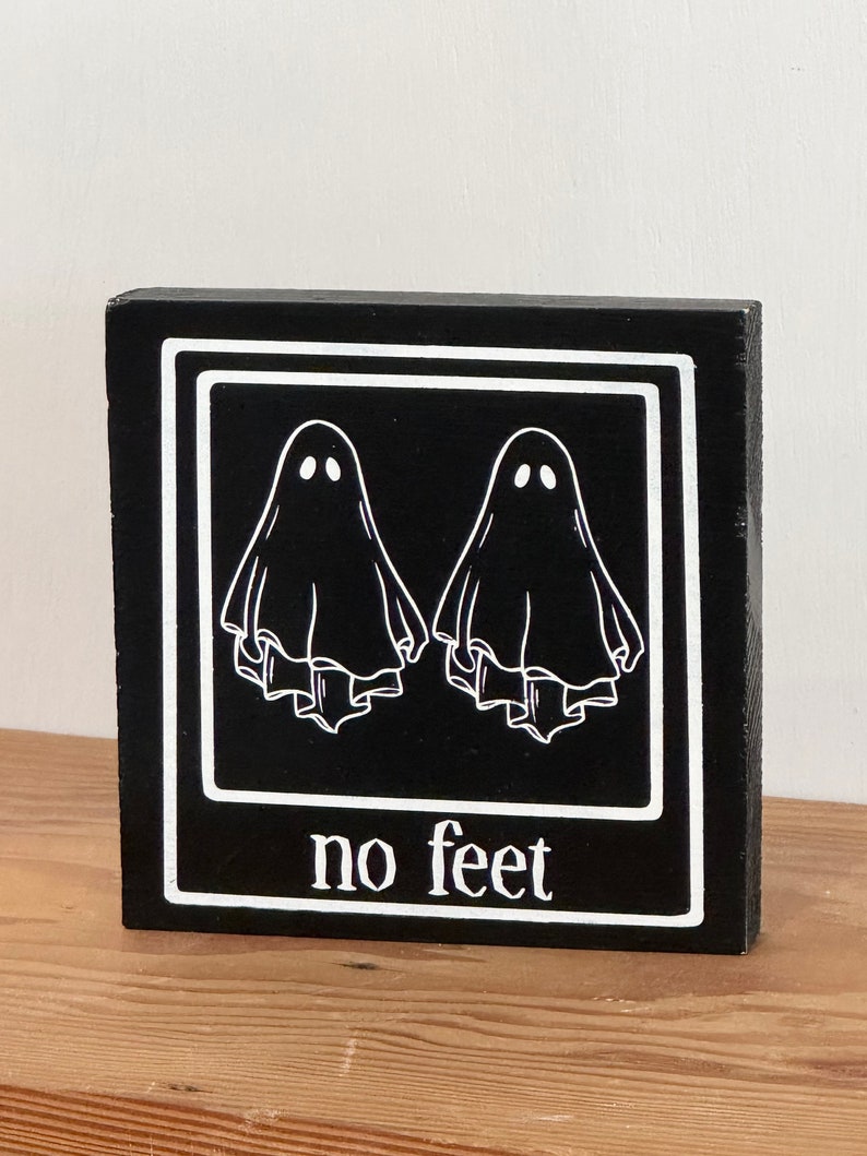 No Feet, Sheet Ghost Pained Mini Signs, Black or White, Tiered Tray ...