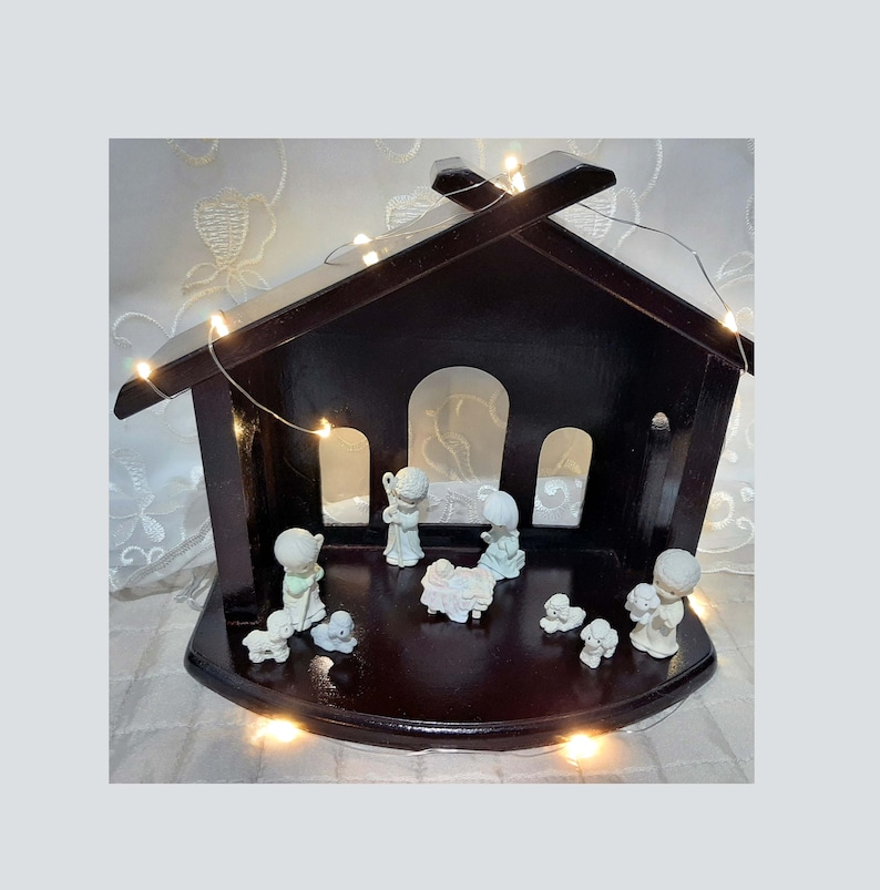 Precious Moments 9 Pc Miniature Pewter Nativity Set With Madison Ave ...