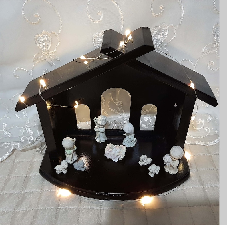 Precious Moments 9 Pc Miniature Pewter Nativity Set With Madison Ave ...