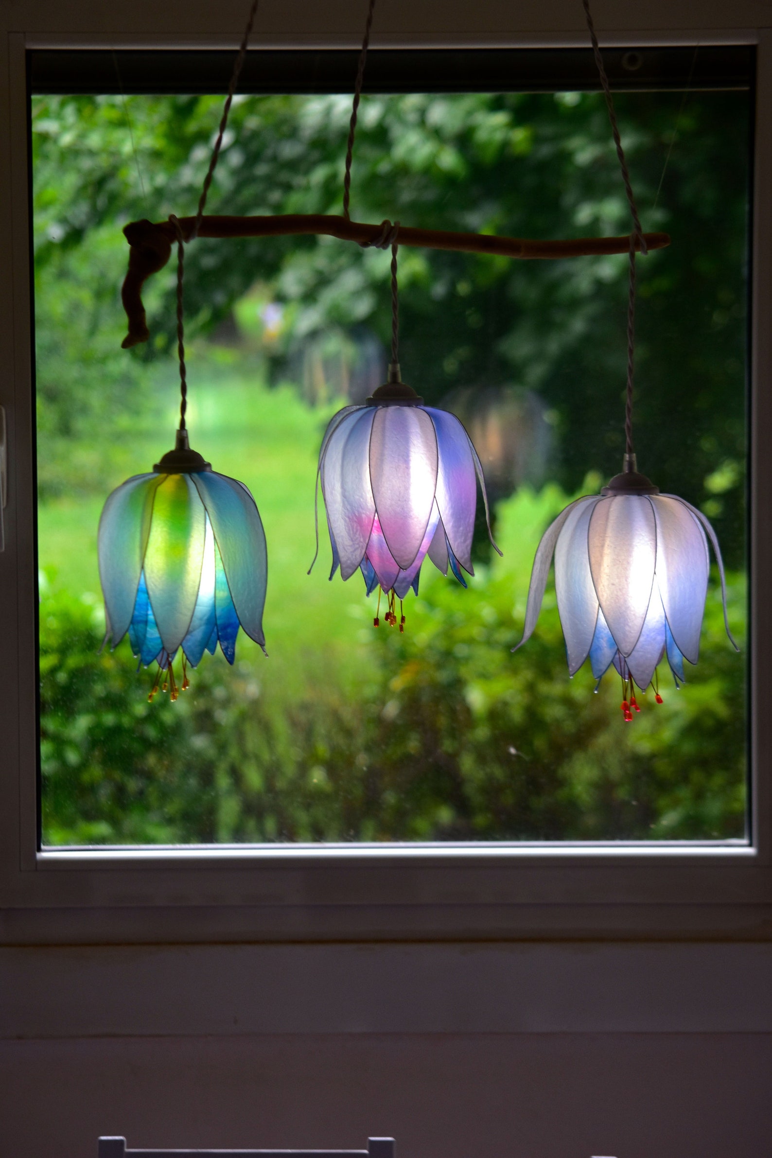 Three Lights Pendant Lamp in the Shape of a Flower Handmade - Etsy