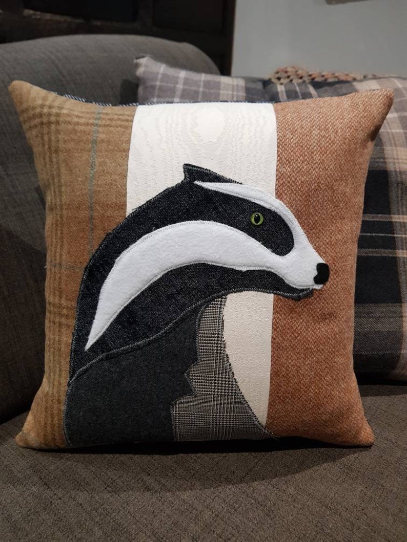 Badger Cushion Tweed Cushion Appliqué Cushion Wildlife - Etsy UK