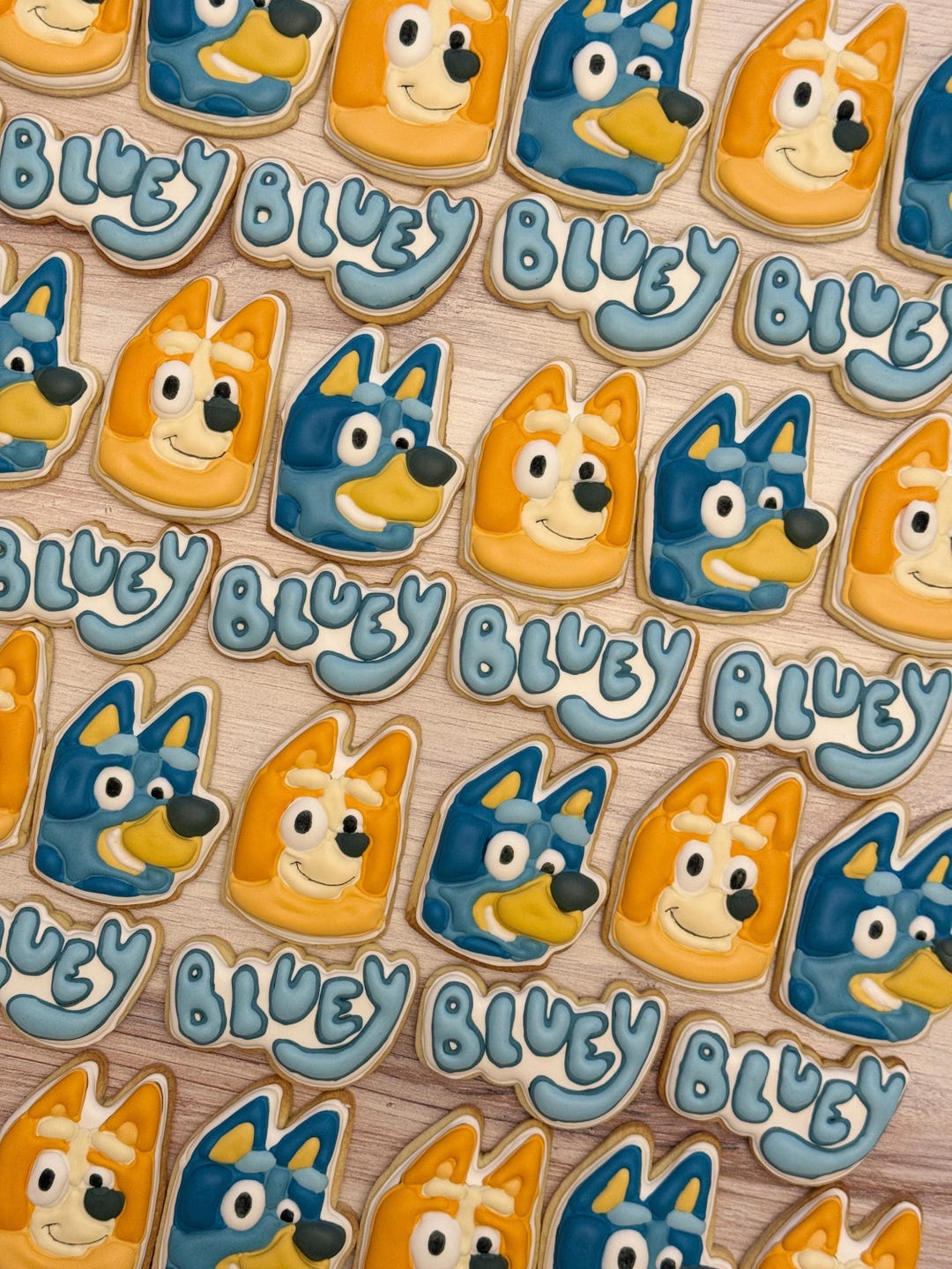 Bluey Decorated Sugar Cookies (made to Order, 2 Dozen Max) - Etsy