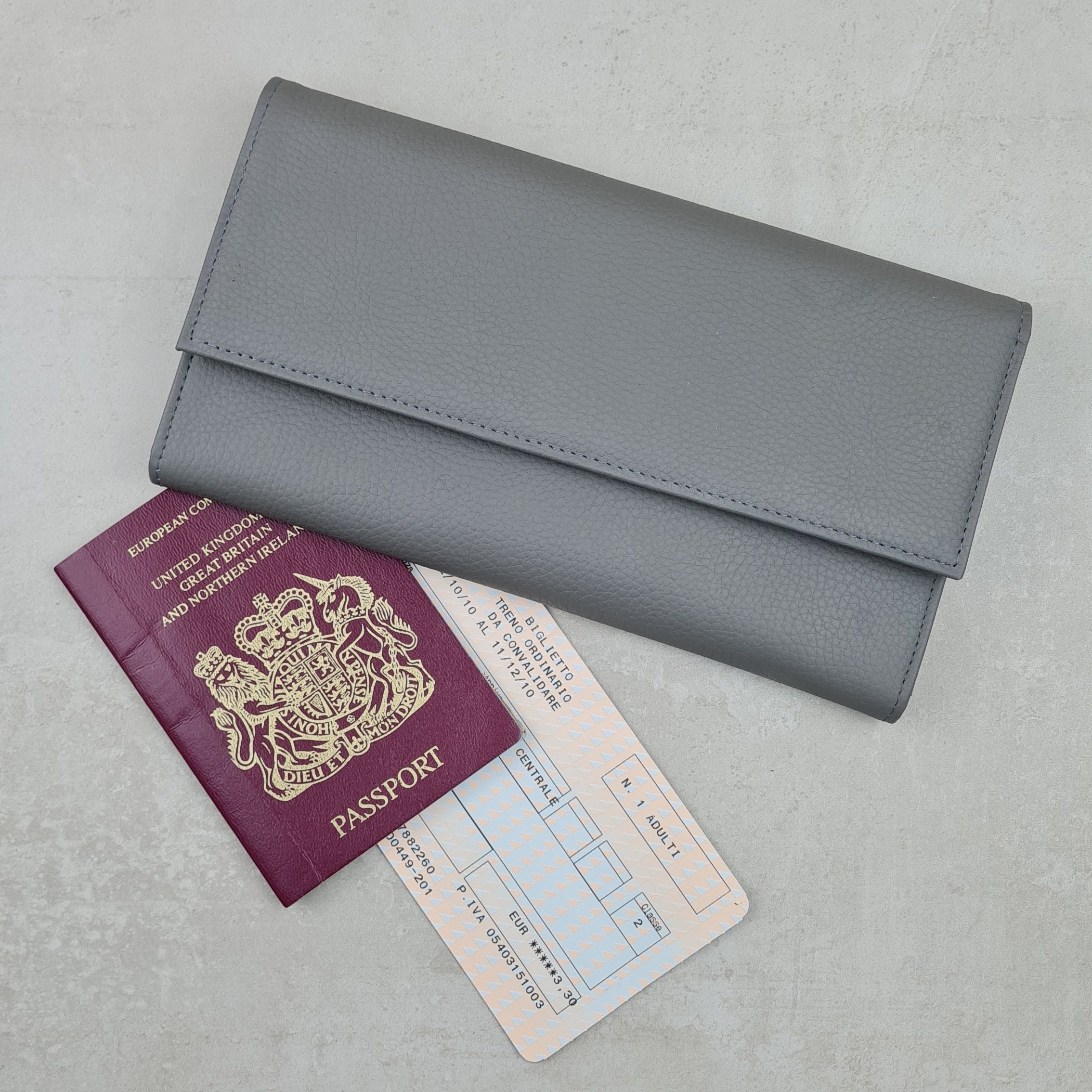 Personalised Leather Travel Wallet - Etsy UK