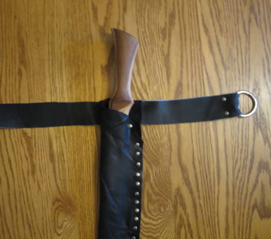 Leather Cosplay Knife Sheath With Belt Loop, Made to Order - Etsy