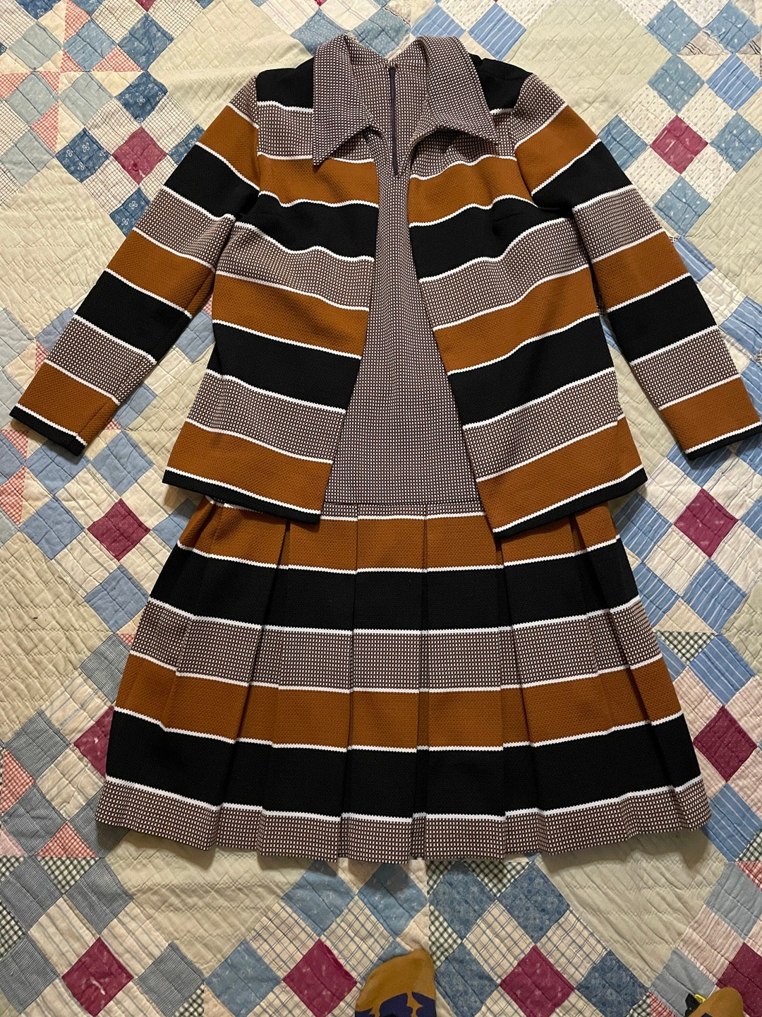 1970s Vintage Patterned Double Knit Secretary Dress Set / Vintage 70s ...