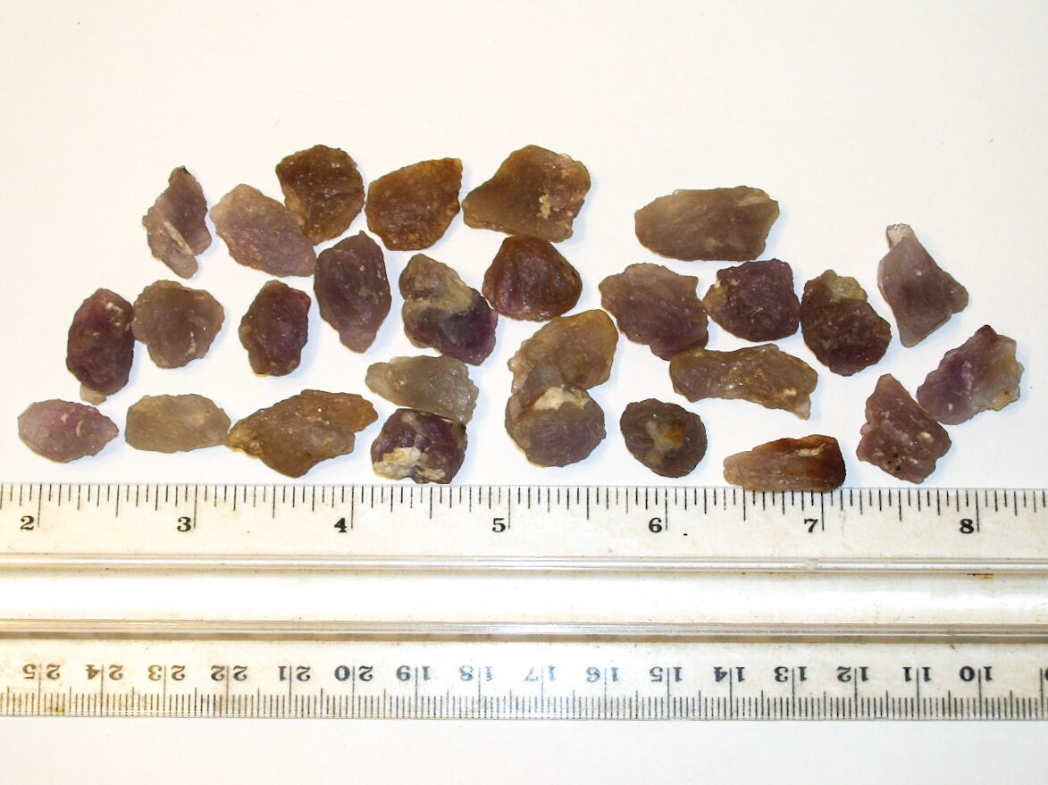 Hackmanite Crystal Stone Raw Phosphorescent Tenebrescent | Etsy