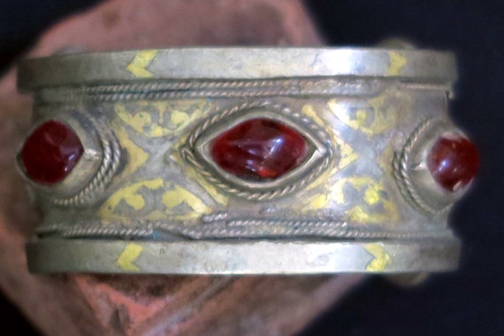 Garnet Jones Belly Dancer
