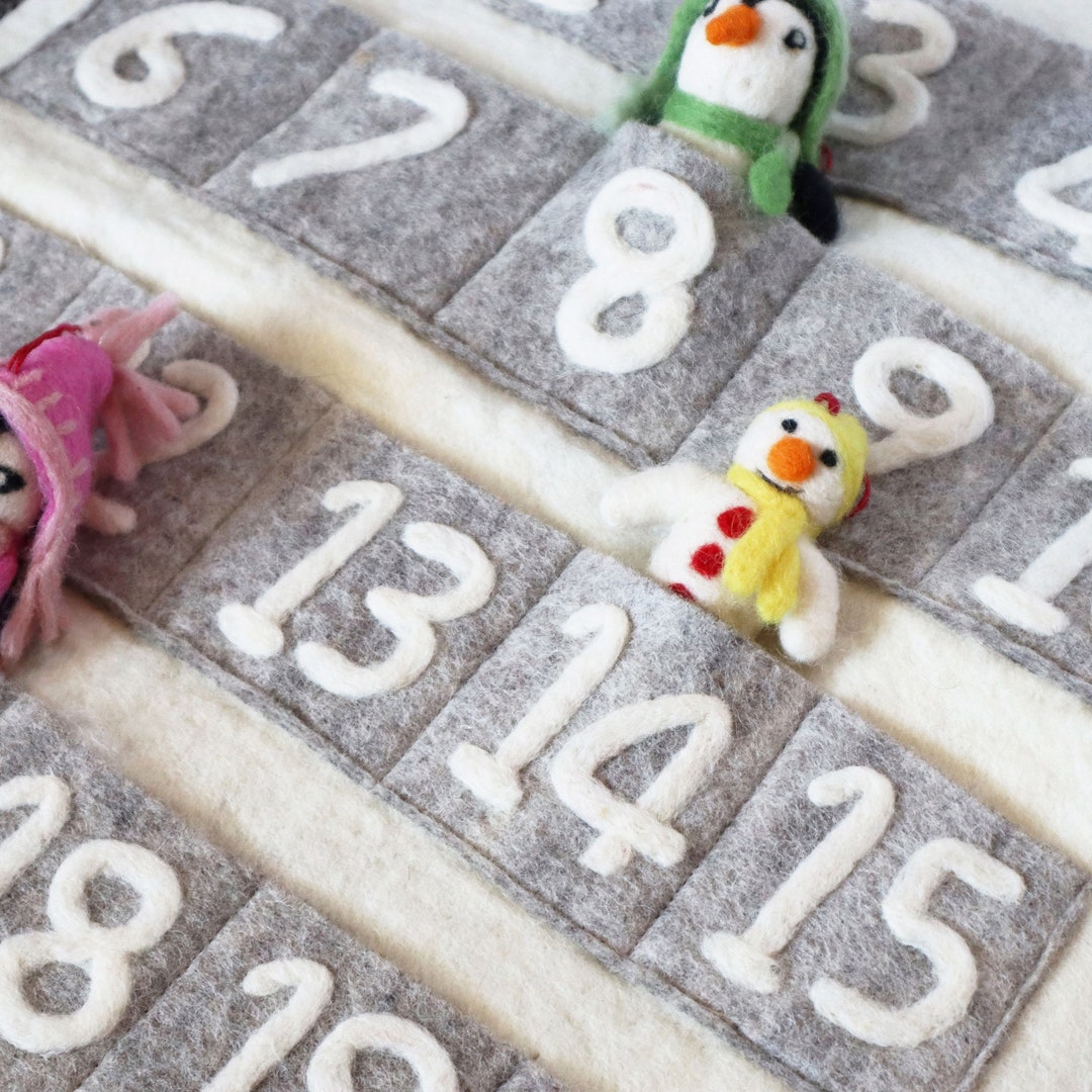Christmas Advent Calendar Pockets Felt Wall Hanging Winter Penguin ...