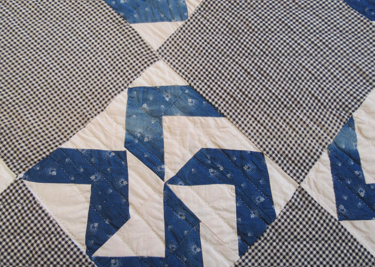 Virginia Reel Antique Quilt in Indigo Print - Etsy