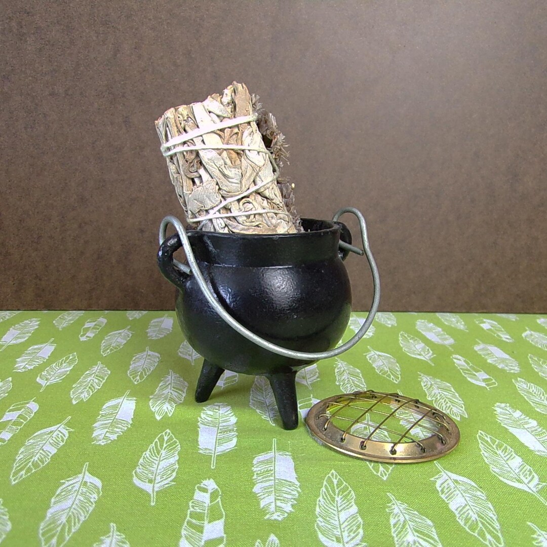 Mini Witch Cauldron - Black Cast Iron Pot - Resin Incense Burner - Herb ...
