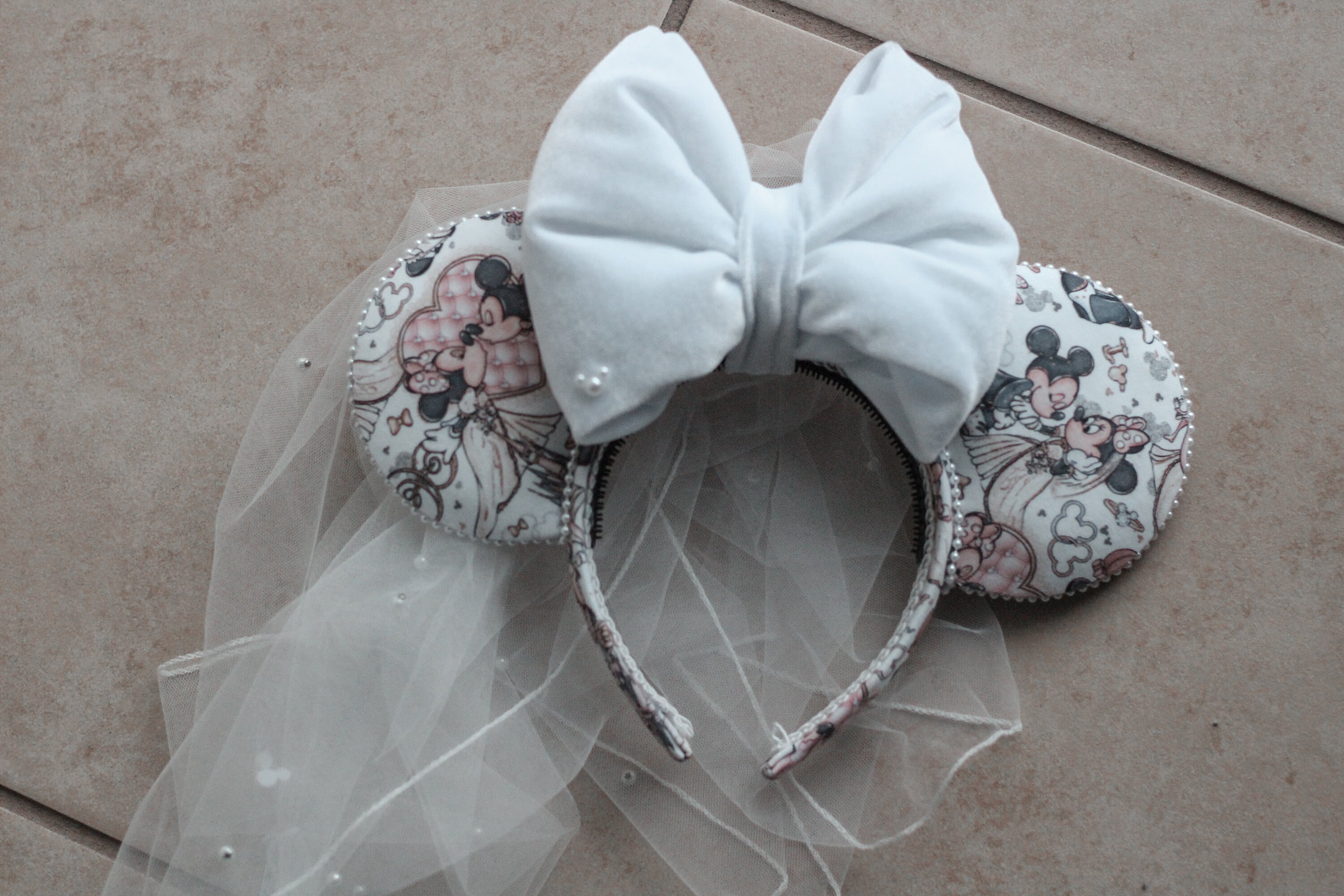 Minnie Ears, Wedding Ears, Mickey Ears. - Etsy