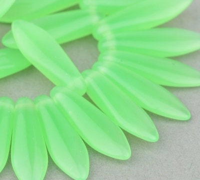 Medium Dagger Beads Czech Glass Dagger Beads Green Uranium - Etsy