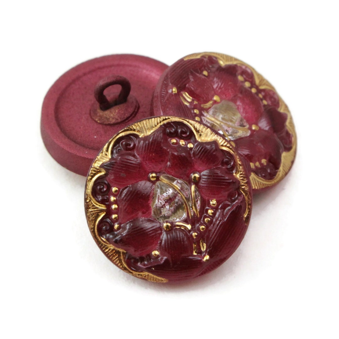 Czech Glass 18mm Round Lacy 3 Flower Button - Raspberry Red With Gold ...