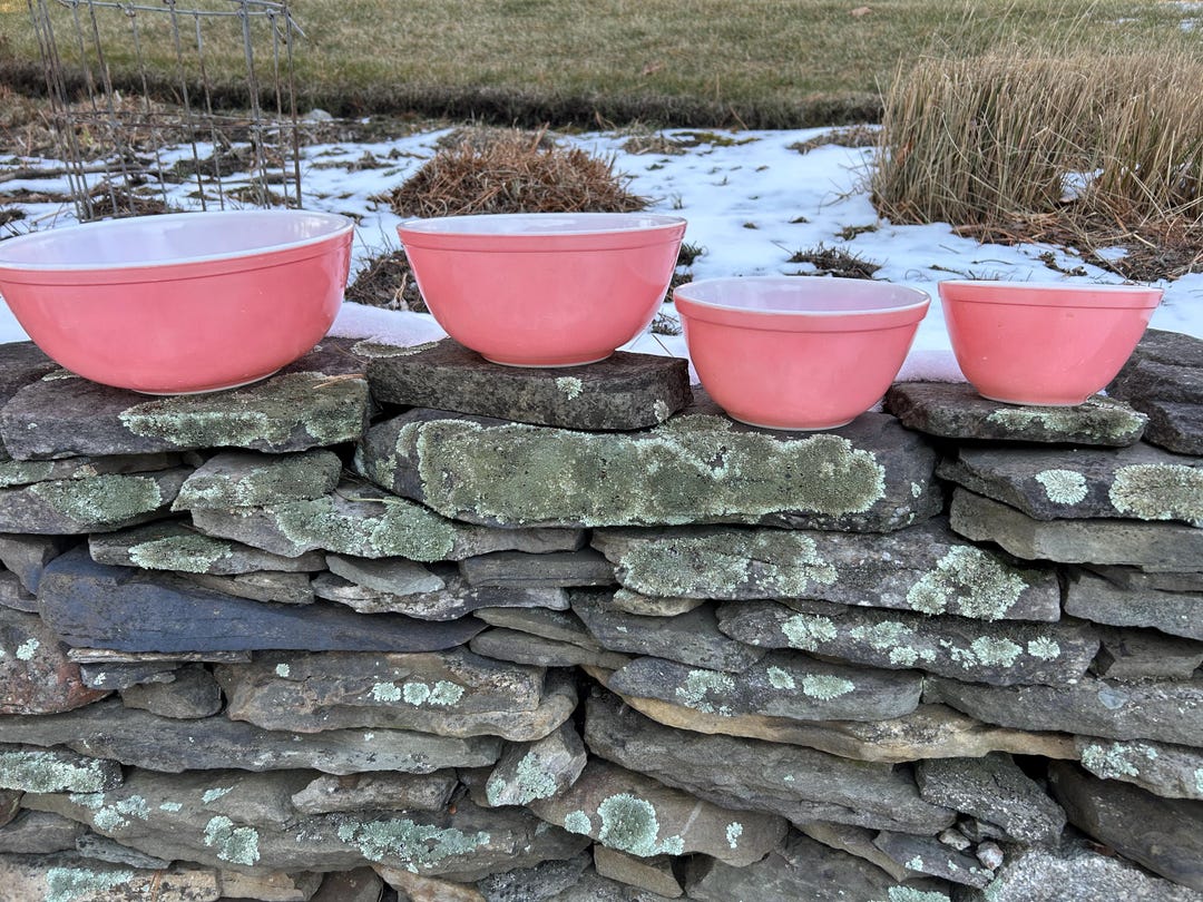 Vintage Pink Pyrex Mixing Bowl Set Full Set of 4 Bowls Iconic Mid ...