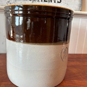 Vintage Stoneware Crock Antique 2 Gallon Stoneware Glazed Crock Burley ...