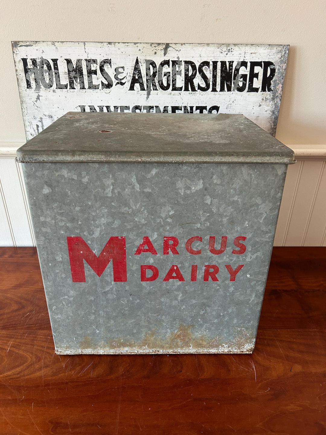 Vintage Milk Box Vintage Waterbury CT - Marcus Dairy Milk Box ...