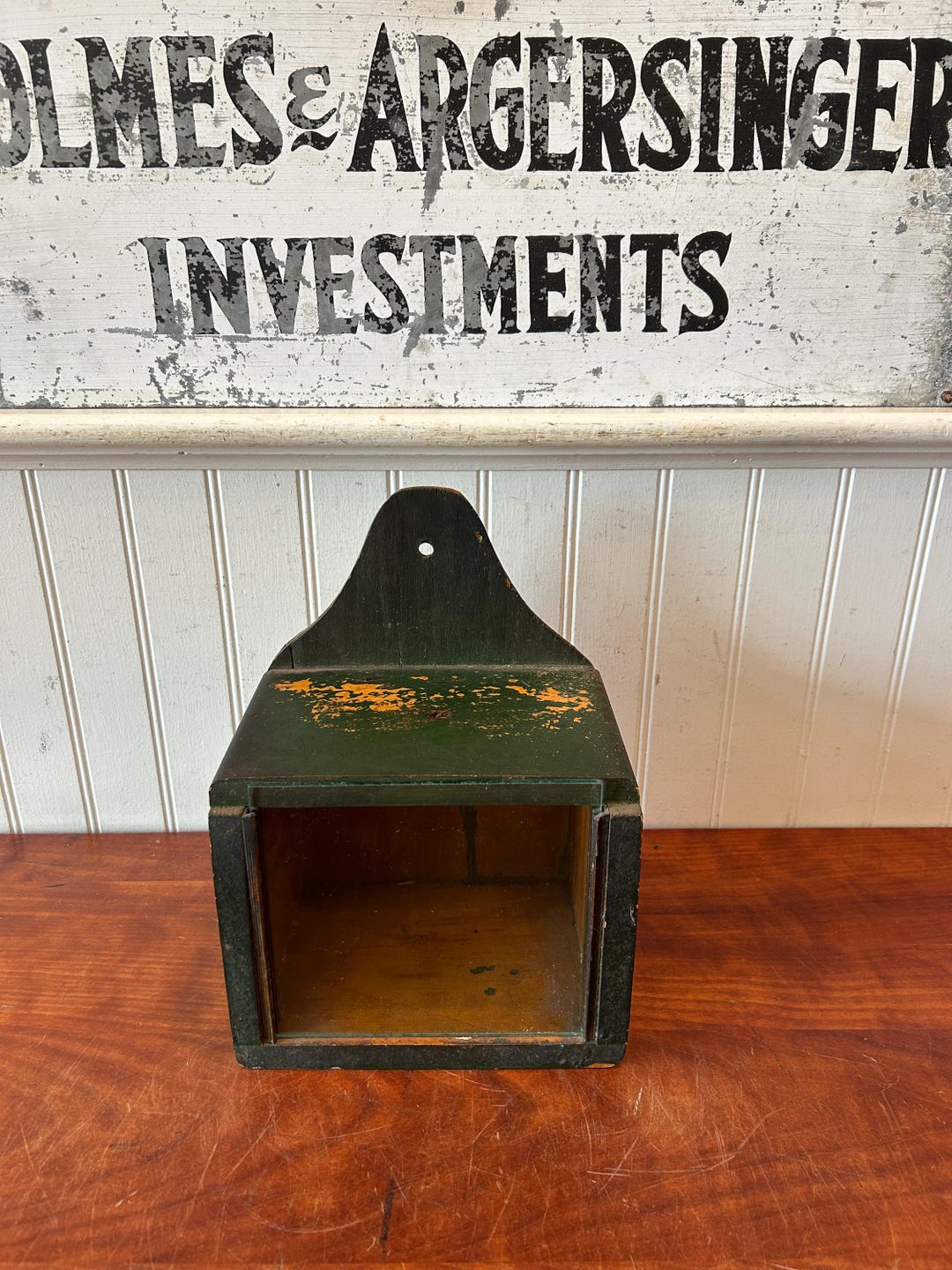 Vintage Wooden Queen Bee Box With Sliding Glass Front – Green Paint ...