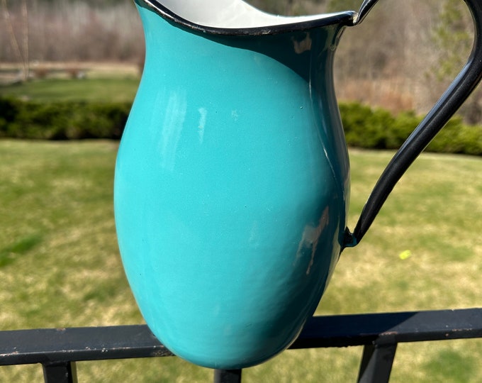 Vintage Enamel Pitcher Vintage Farmhouse Pitcher - Vintage Vase ...