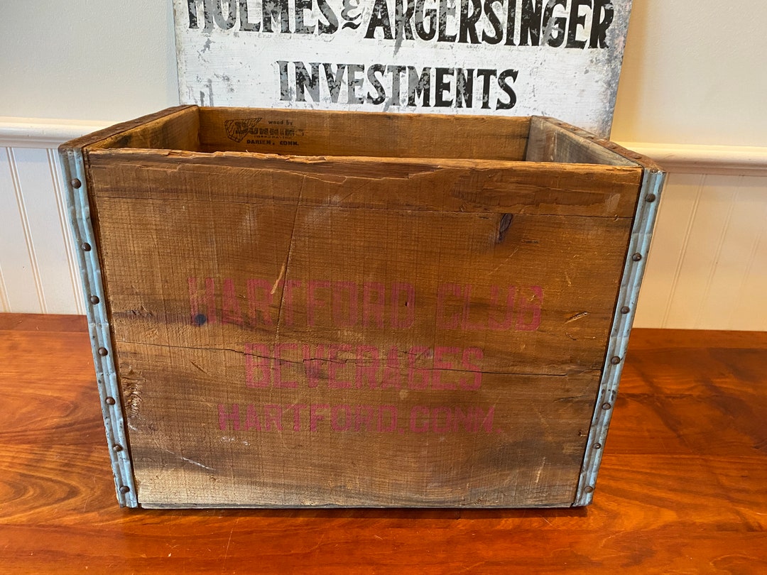Vintage Crate Hartford Club Beverage Company Hartford CT Beverage Crate ...