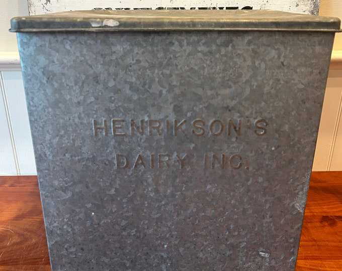 Vintage Galvanized Milk Box Henrikson's Dairy Abington Massachusetts ...