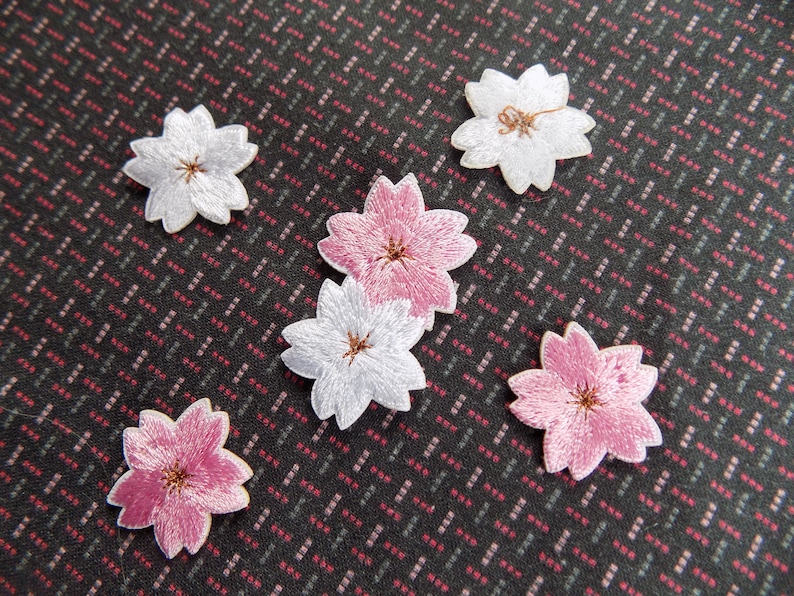 Set of 5 Cherry Blossom Patches Sakura Sew on Applique - Etsy
