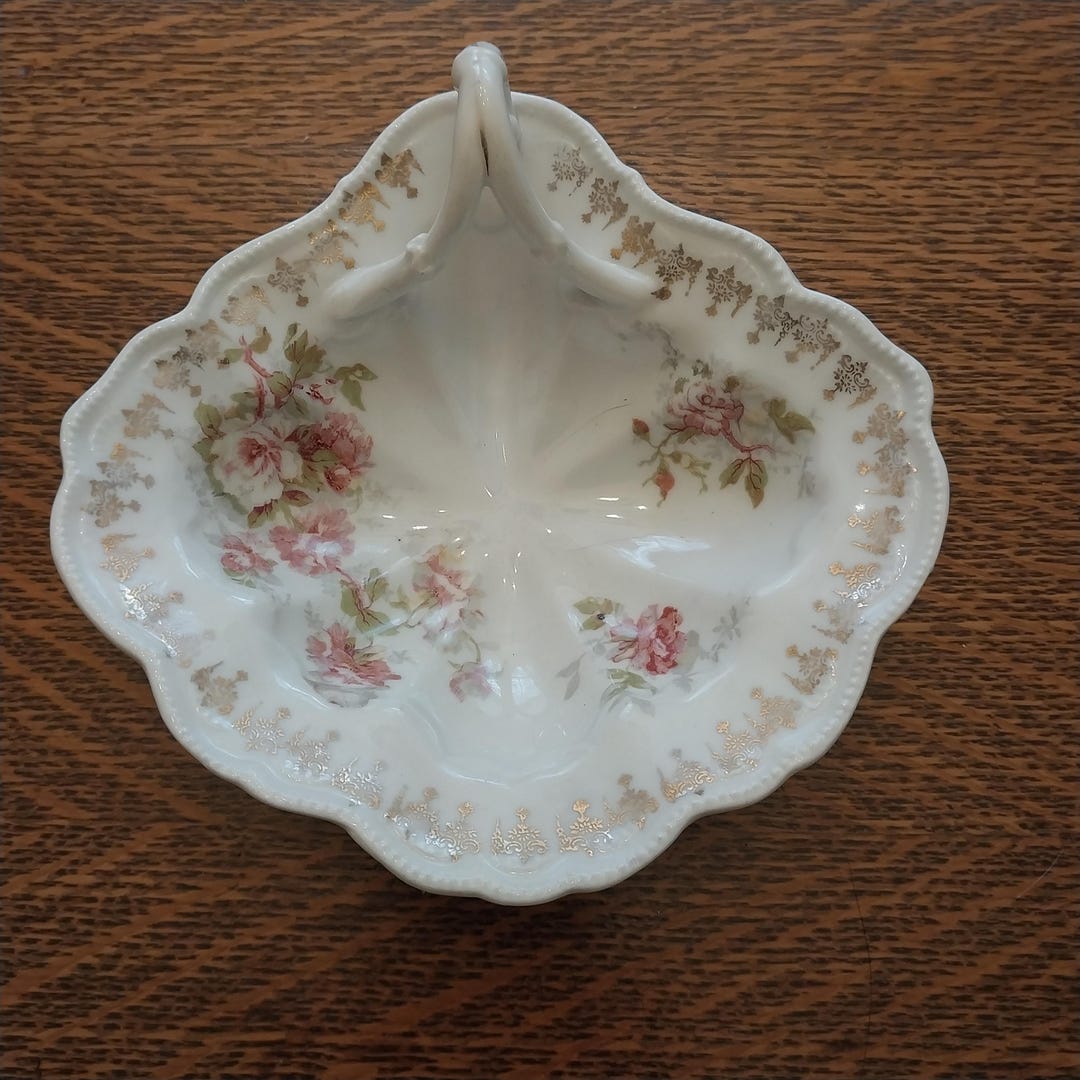 O & E.G. Royal Austria Egg Bowl - Etsy