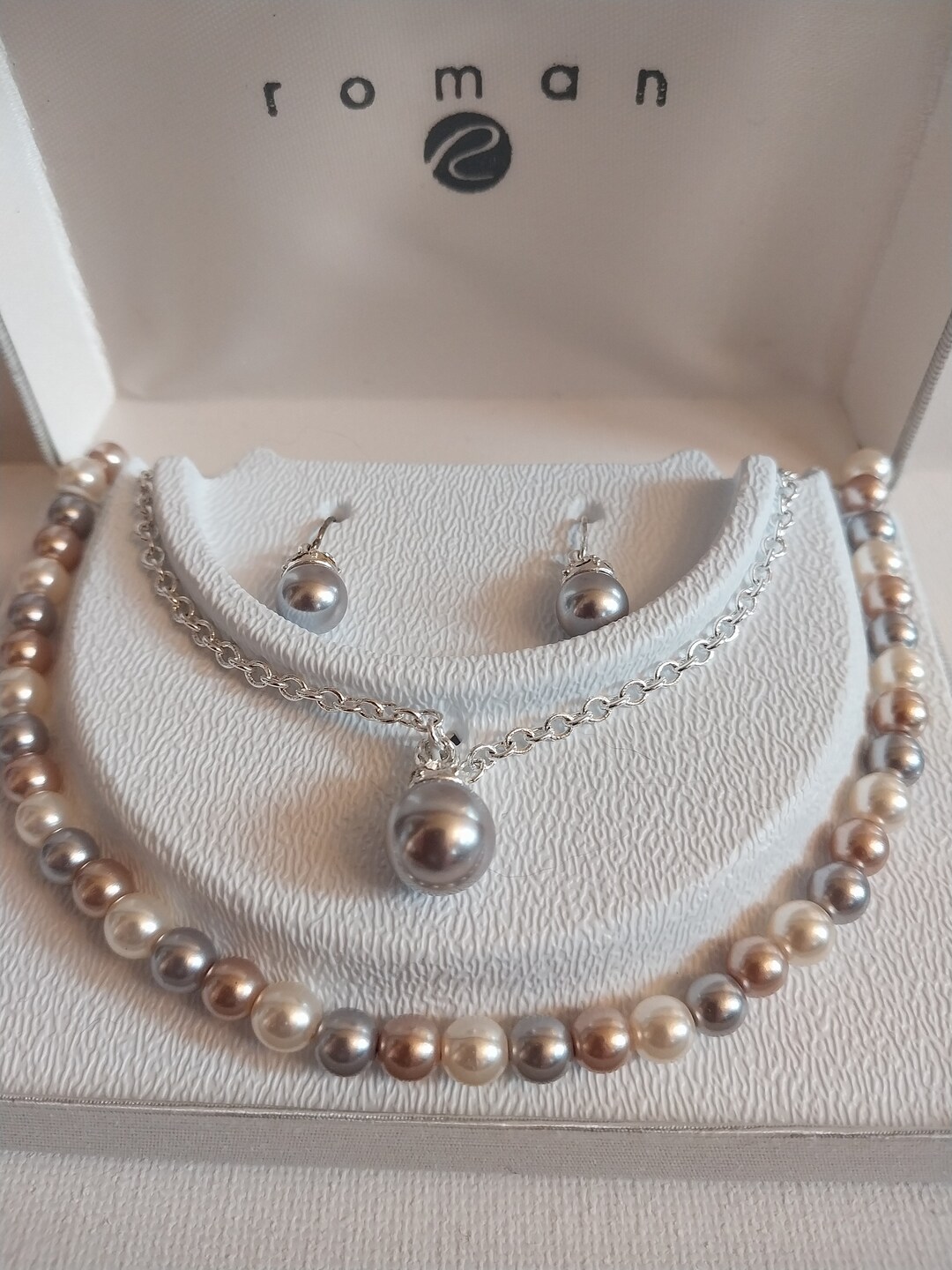 Roman Brand Two Pearl Necklace Set - Etsy