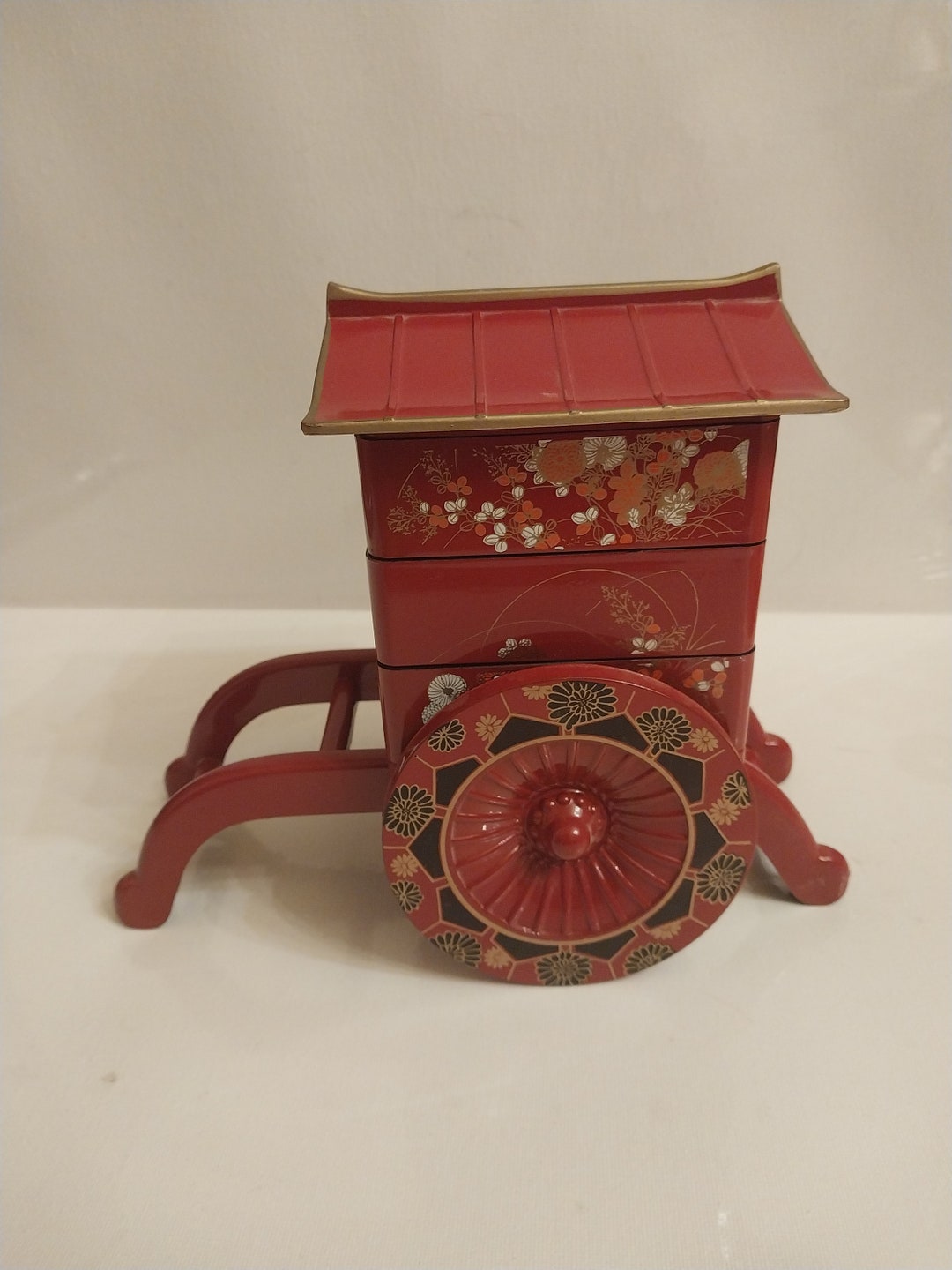 Japanese Jubako Carriage - Etsy