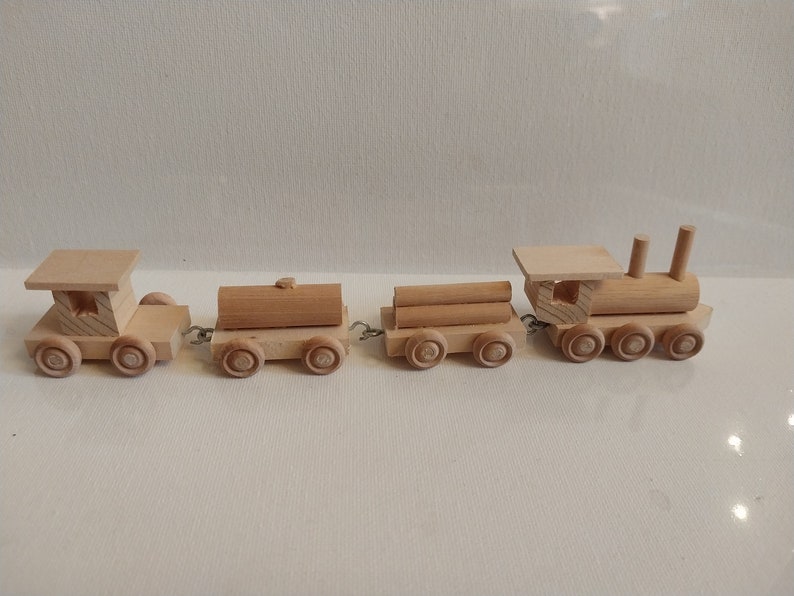 Amish Wooden Train Set - Etsy