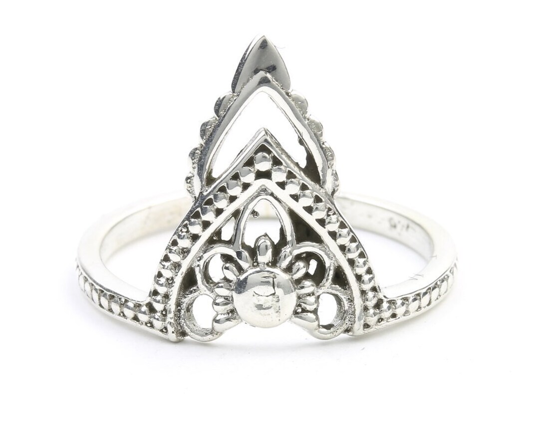 Shirdi Ring, Sterling Silver Mendi Ring, Minimalist, Modern, Ethnic ...