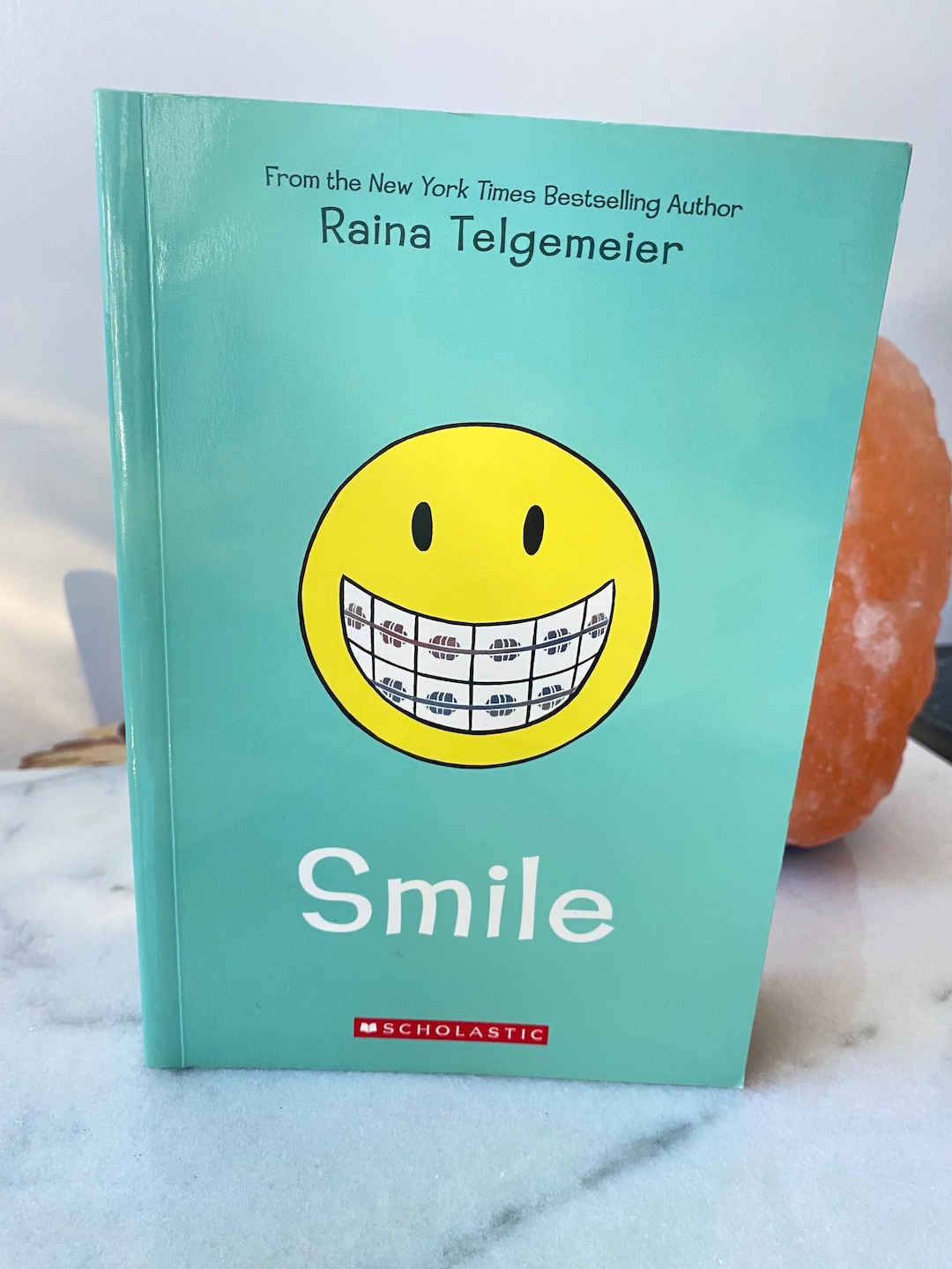 Smile Graphic Novel Book by Raina Telgemeier First Edition 2010 ...