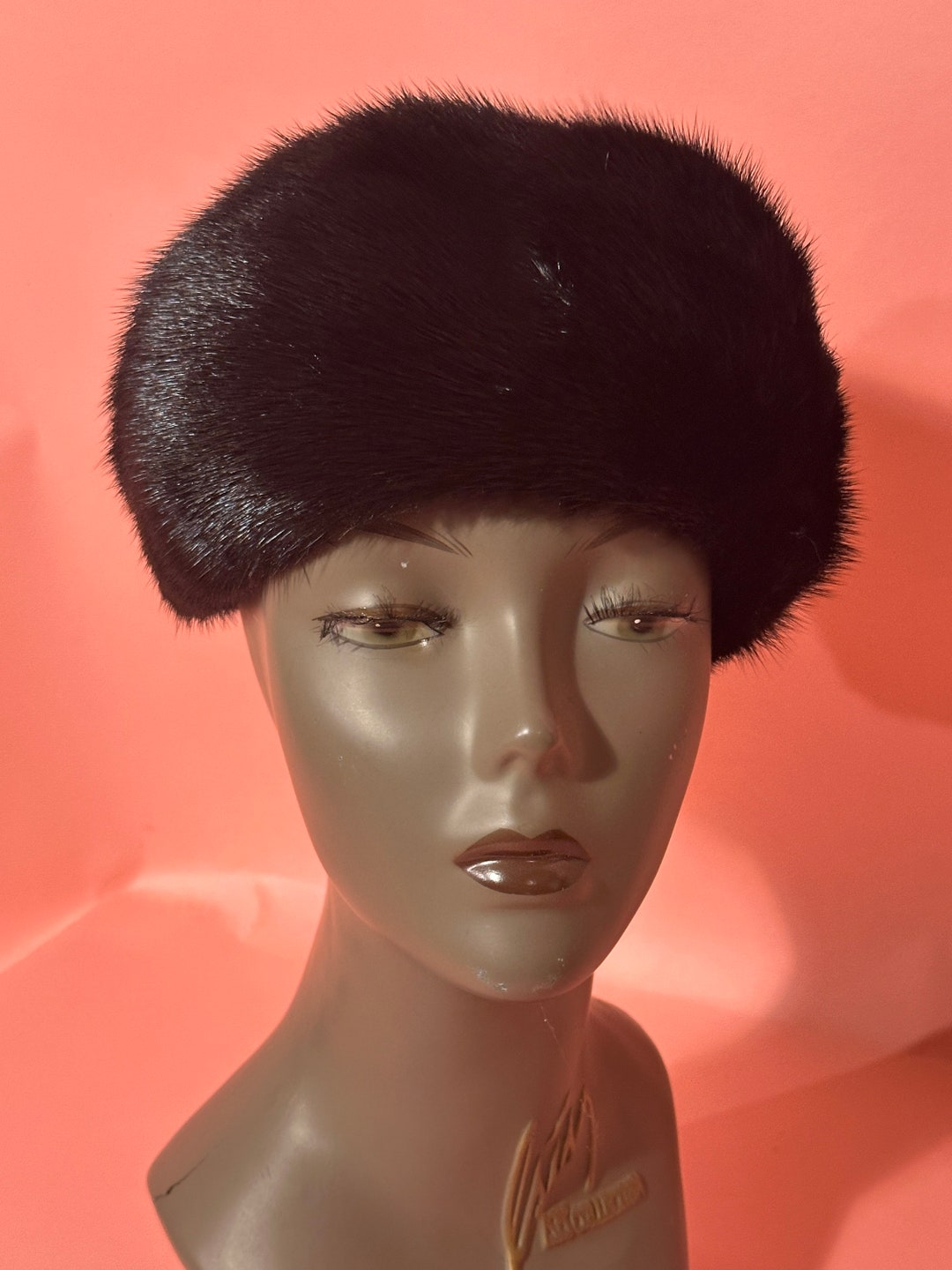 Vintage 1950s-60s Dark Brown MINK PILLBOX HAT Labeled 22 Union Label - Etsy