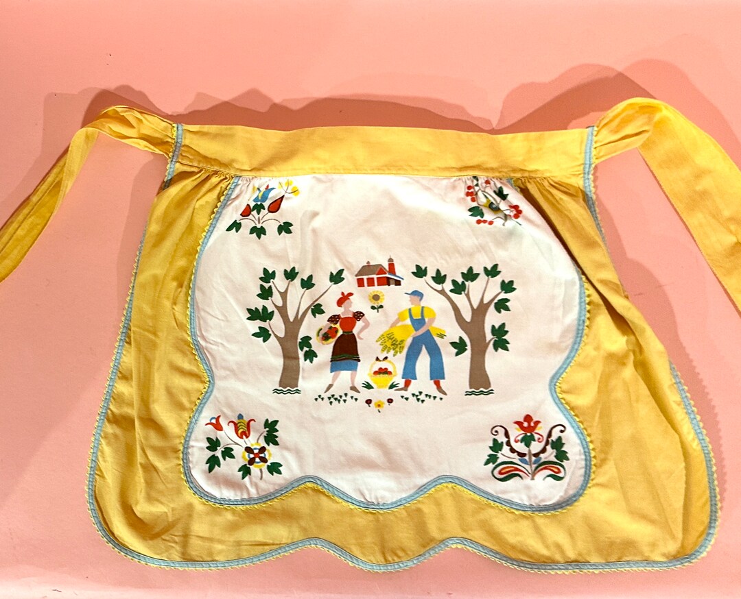 Vintage 1950’s Cotton Pennsylvania Dutch Yellow Half Apron With a Farm ...
