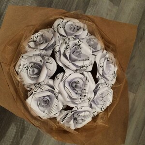 Paper Flower Bouquet / Music Flowes / Paper Flowers - Etsy