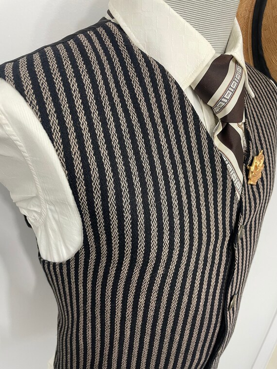 Rare / One of its kind /Vintage Wool King button suit… - Gem