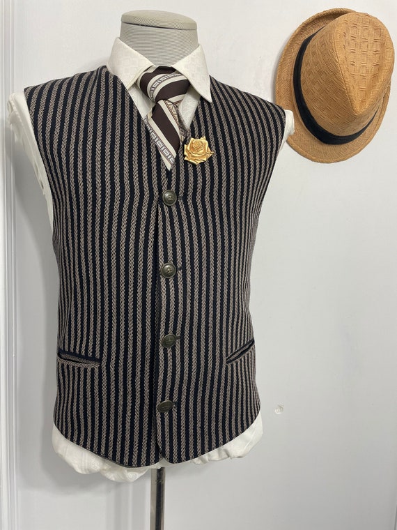 Rare / One of its kind /Vintage Wool King button suit… - Gem