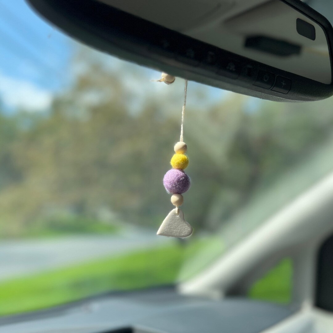 Heart Car Diffuser: Hang or Vent Clip this Essential Oil Diffuser Makes ...