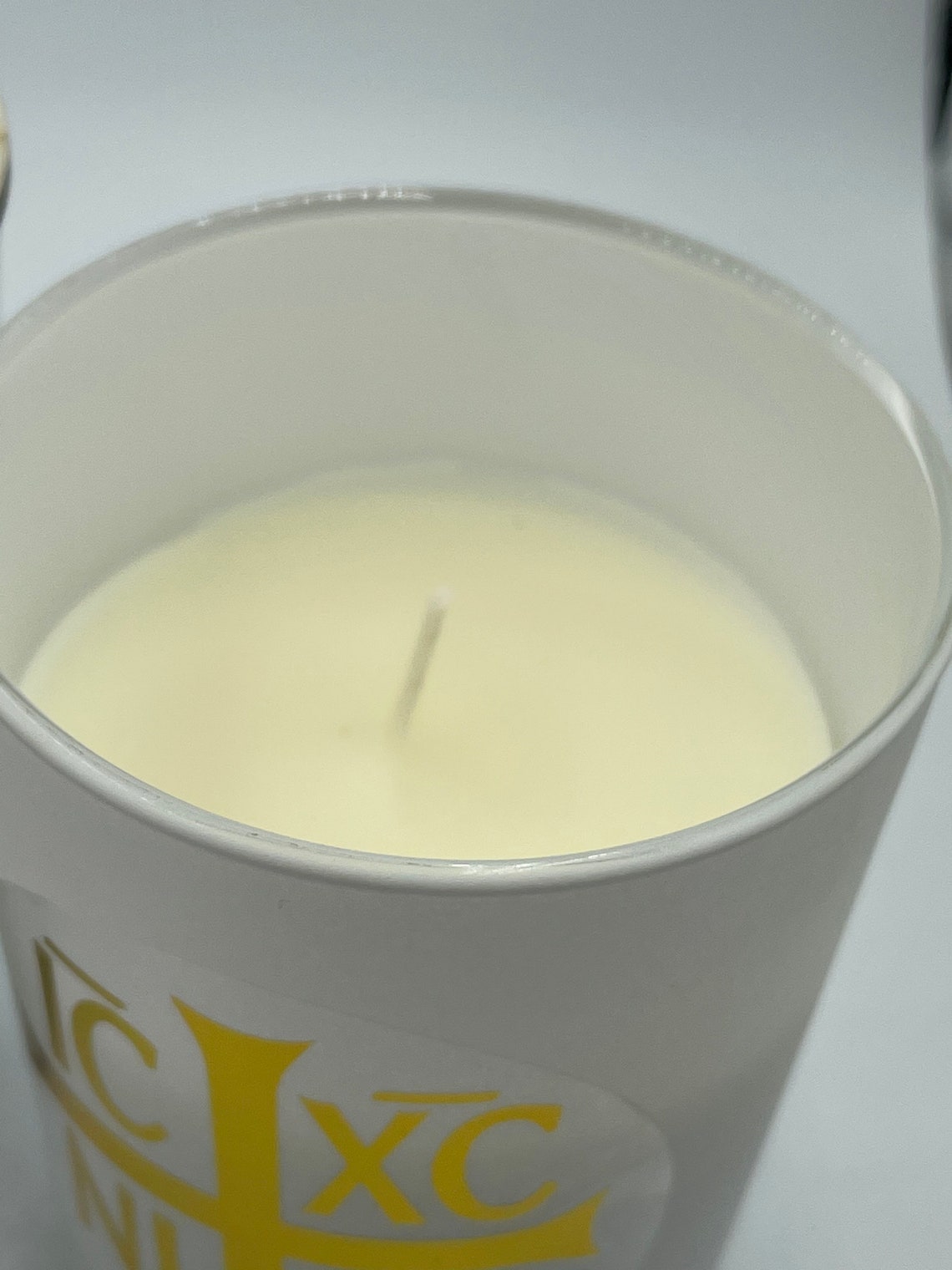 Livani Frankincense Candle - Etsy