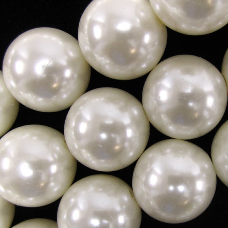 22mm Ivory White Plastic Pearl Round Beads 16 Strand | Etsy