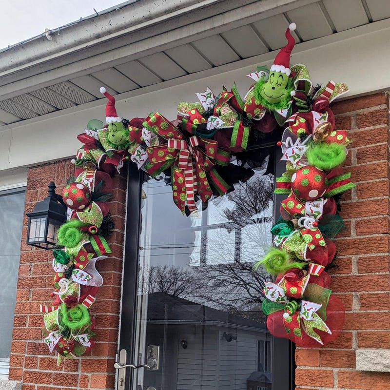 Grinch Garland - Etsy