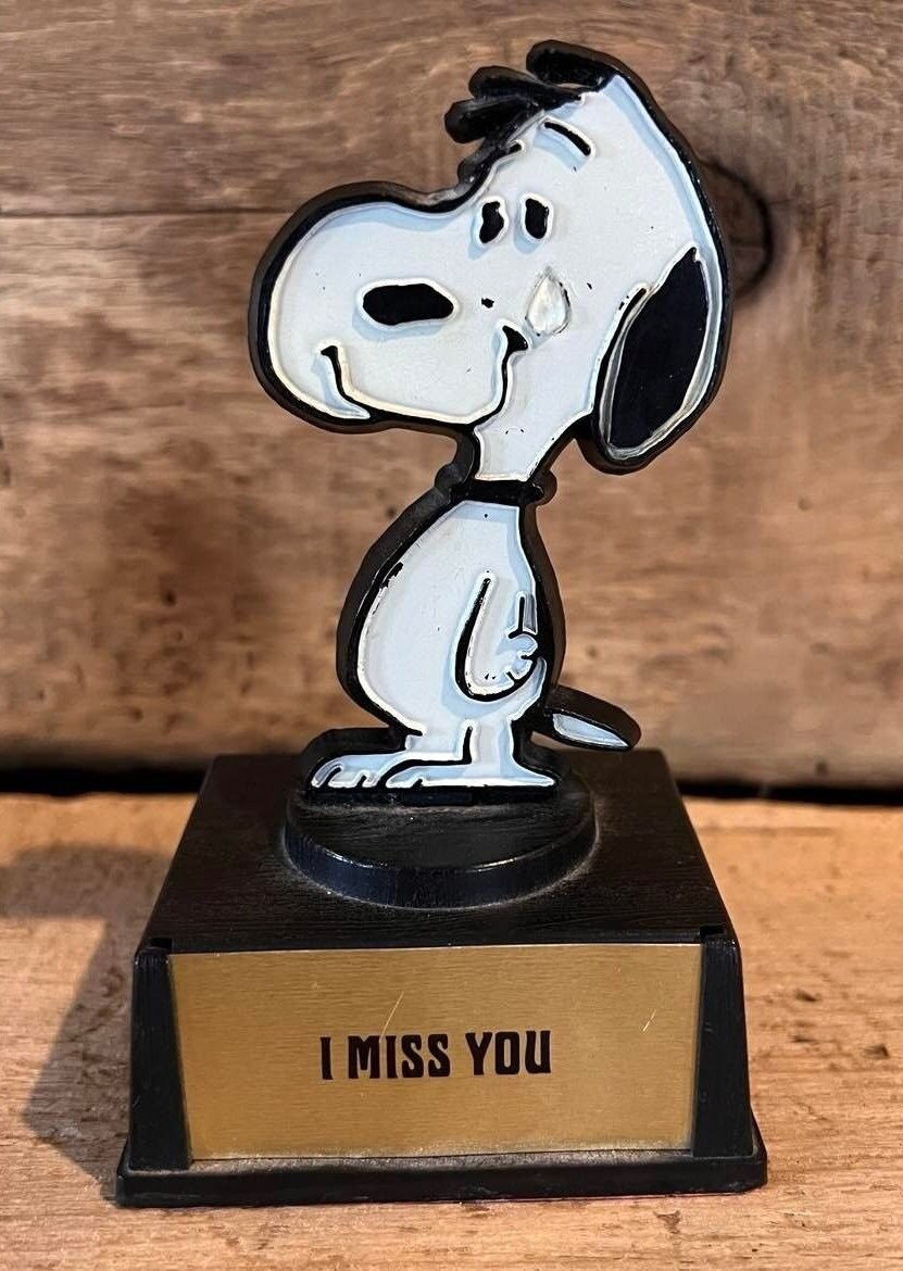 1970 Peanuts Snoopy "i Miss You" Trophy - Etsy