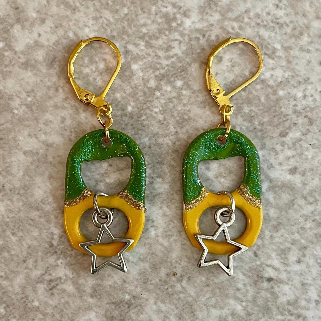 SANTA! OMG! I Know Him! Soda Pop Tab Earrings - Buddy the Elf, Optional ...
