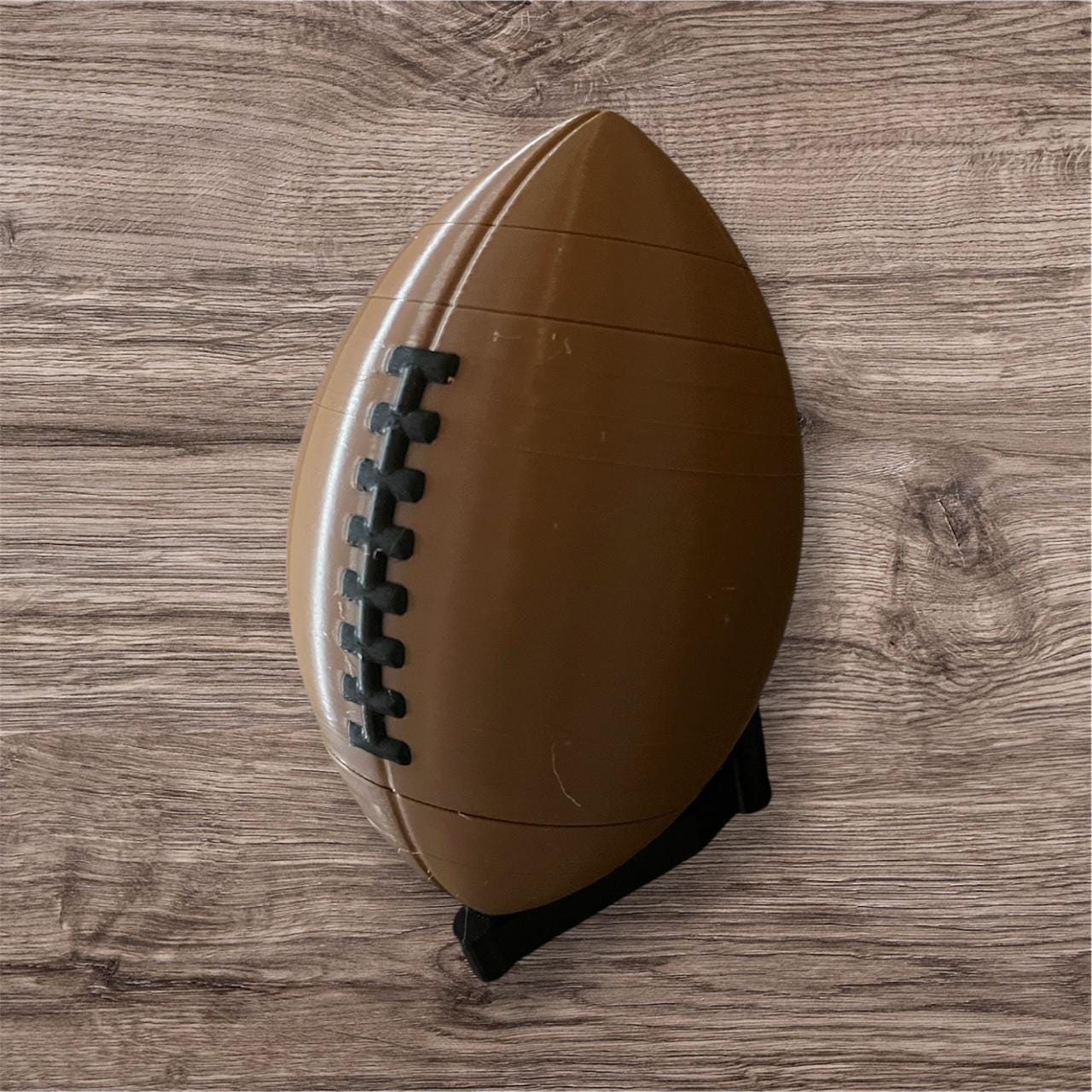 3d-printed Football With Articulated Dragon Inside – A Unique Tribute ...