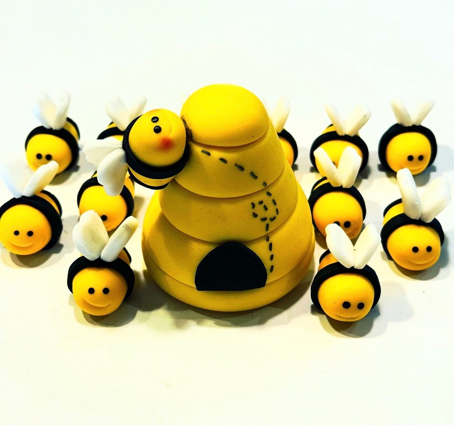 Bee Cake Topper (beehive and Bees) - Etsy