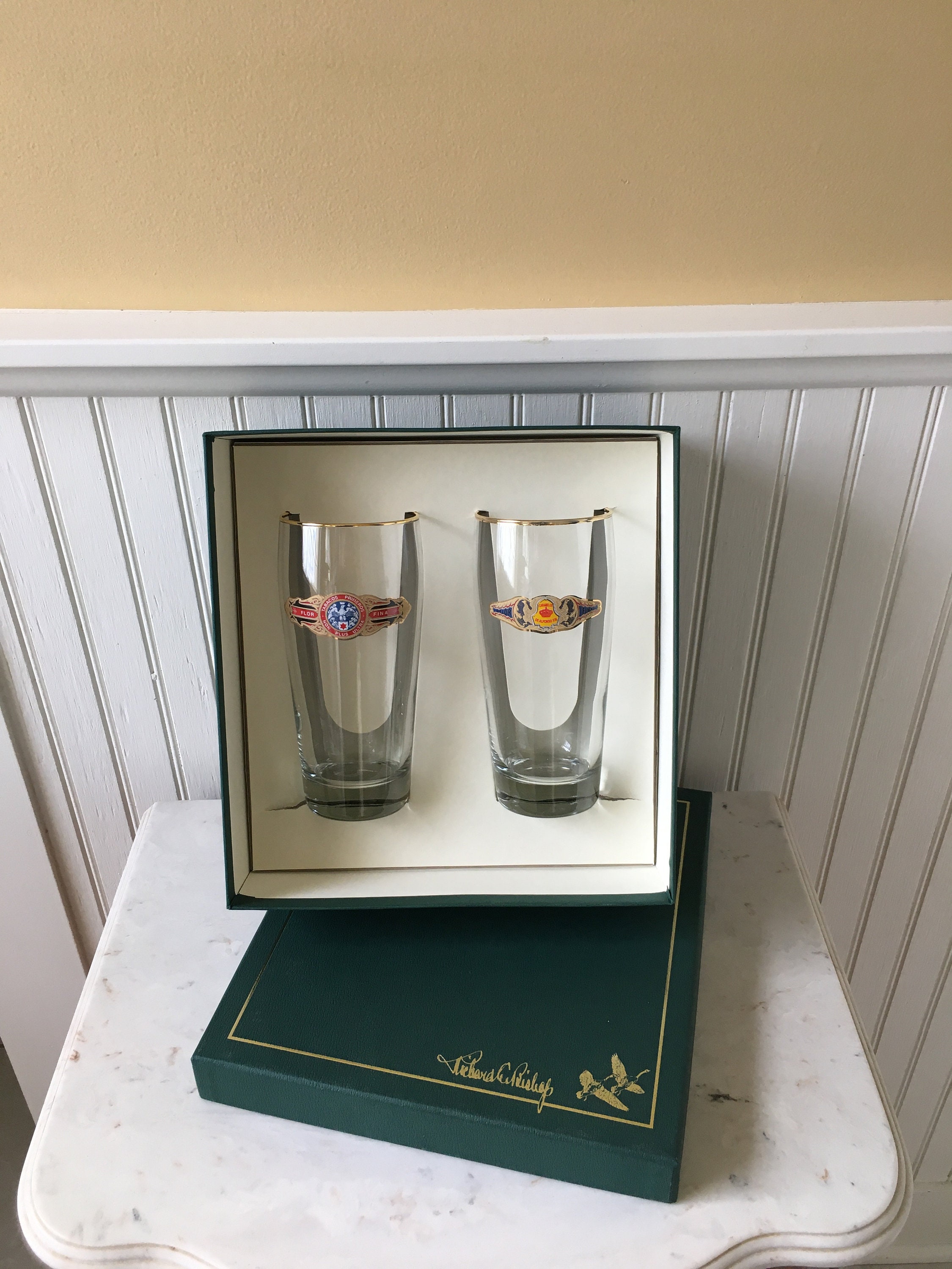 Beer Glassware, Barware, Set of Two 20 Oz. Beer Glasses, Richard E ...