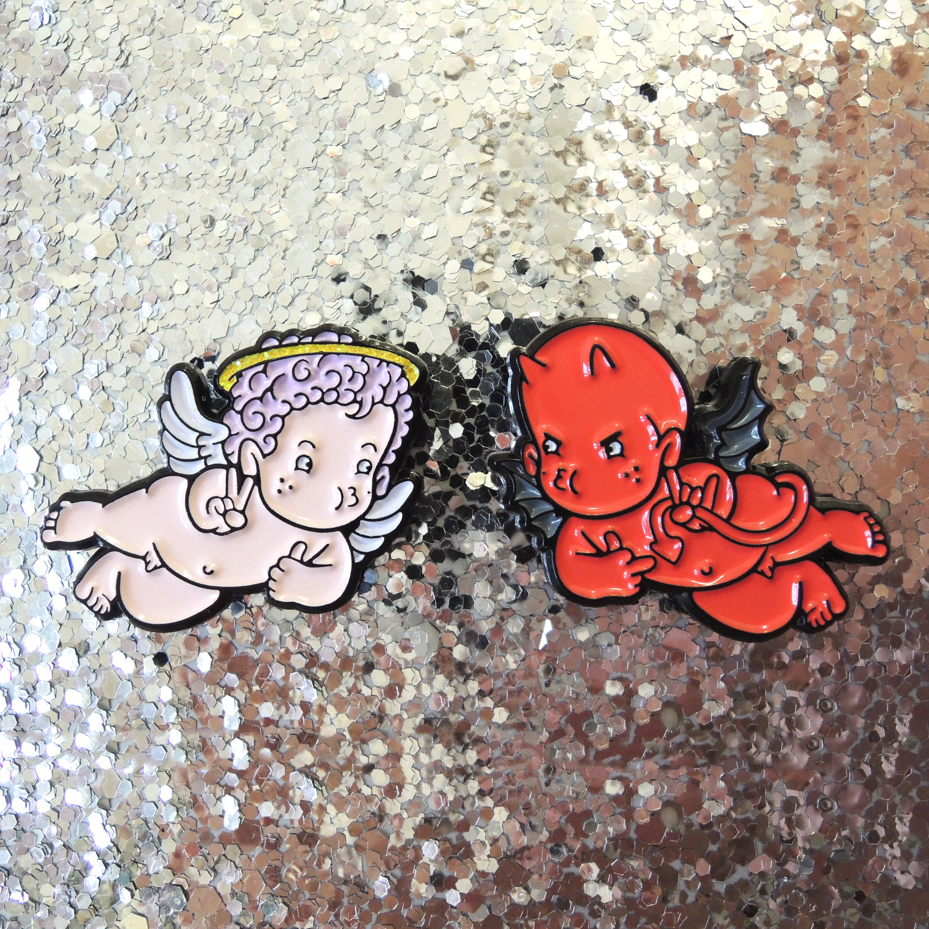 Enamel Little Devil Pin cute but evil satan lapel button - Etsy Nederland