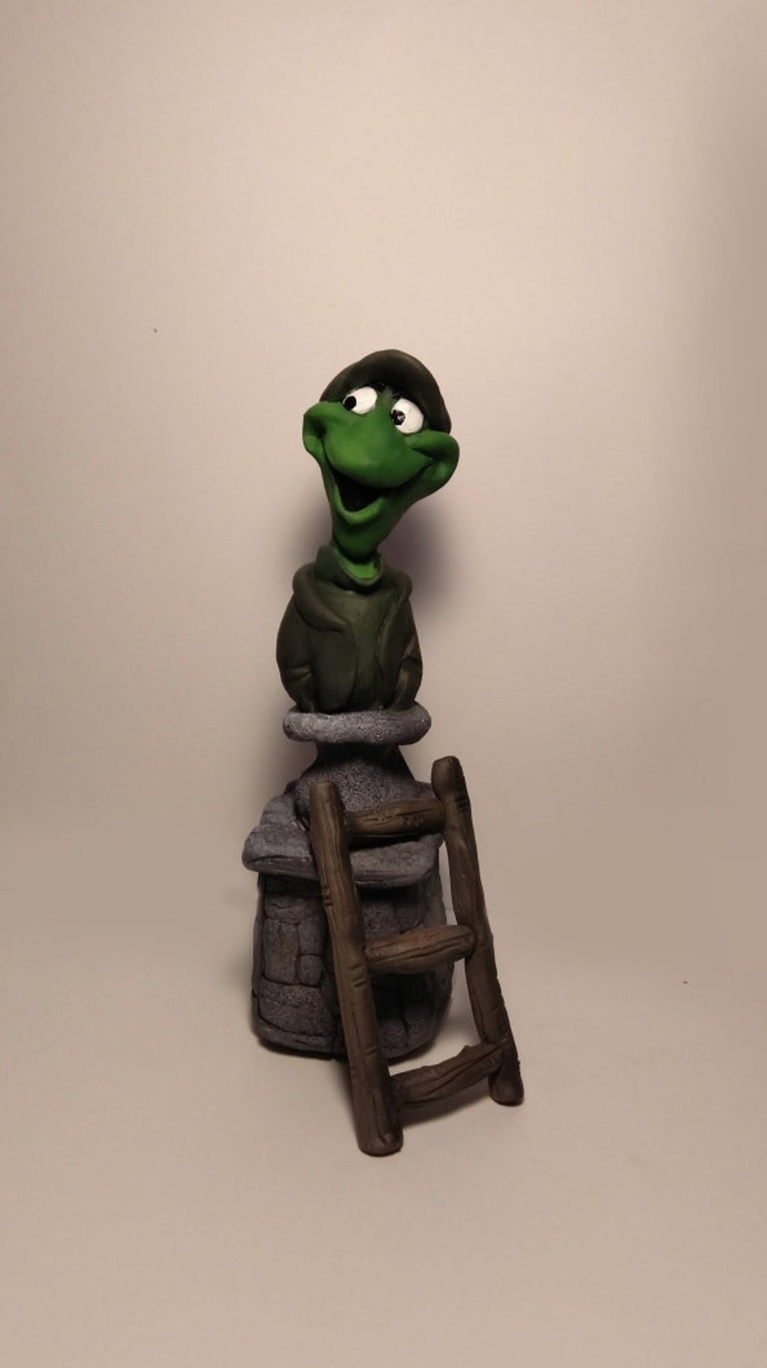 Alice in Wonderland (bill the Lizard) - Etsy UK