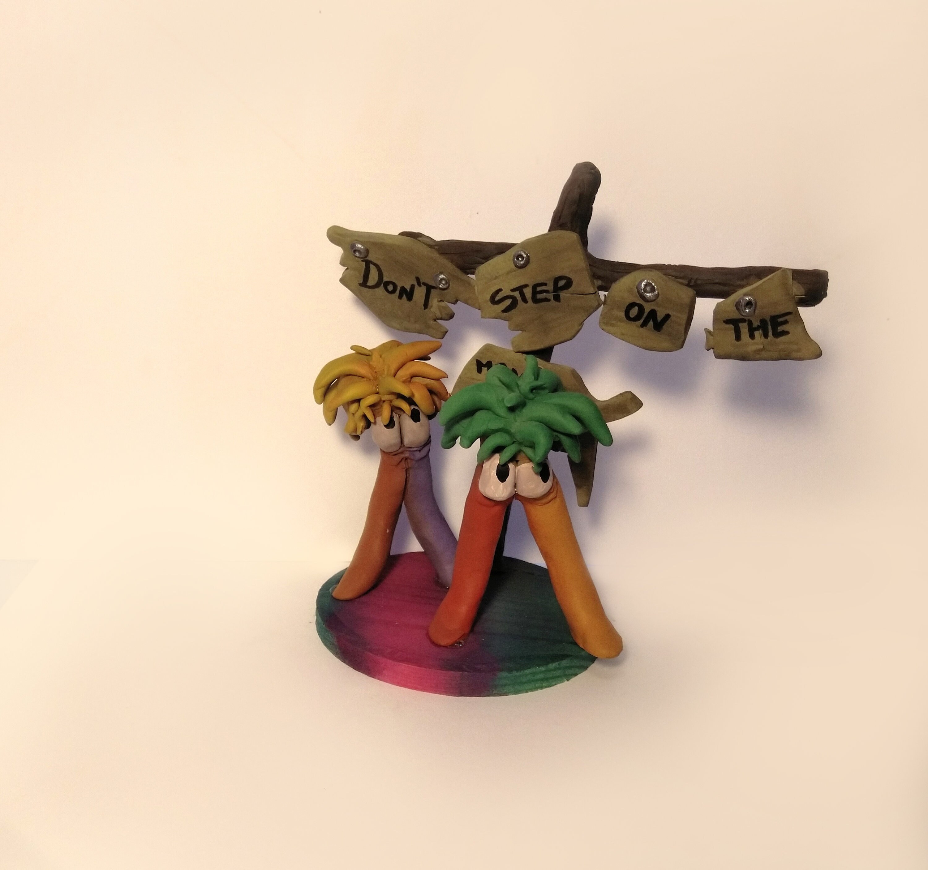 Alice in Wonderland mome Raths - Etsy