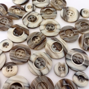 70s Marbled Buttons White Beige Gray, Coat Jacket Dress Shirt Buttons, Made in Italy High ...