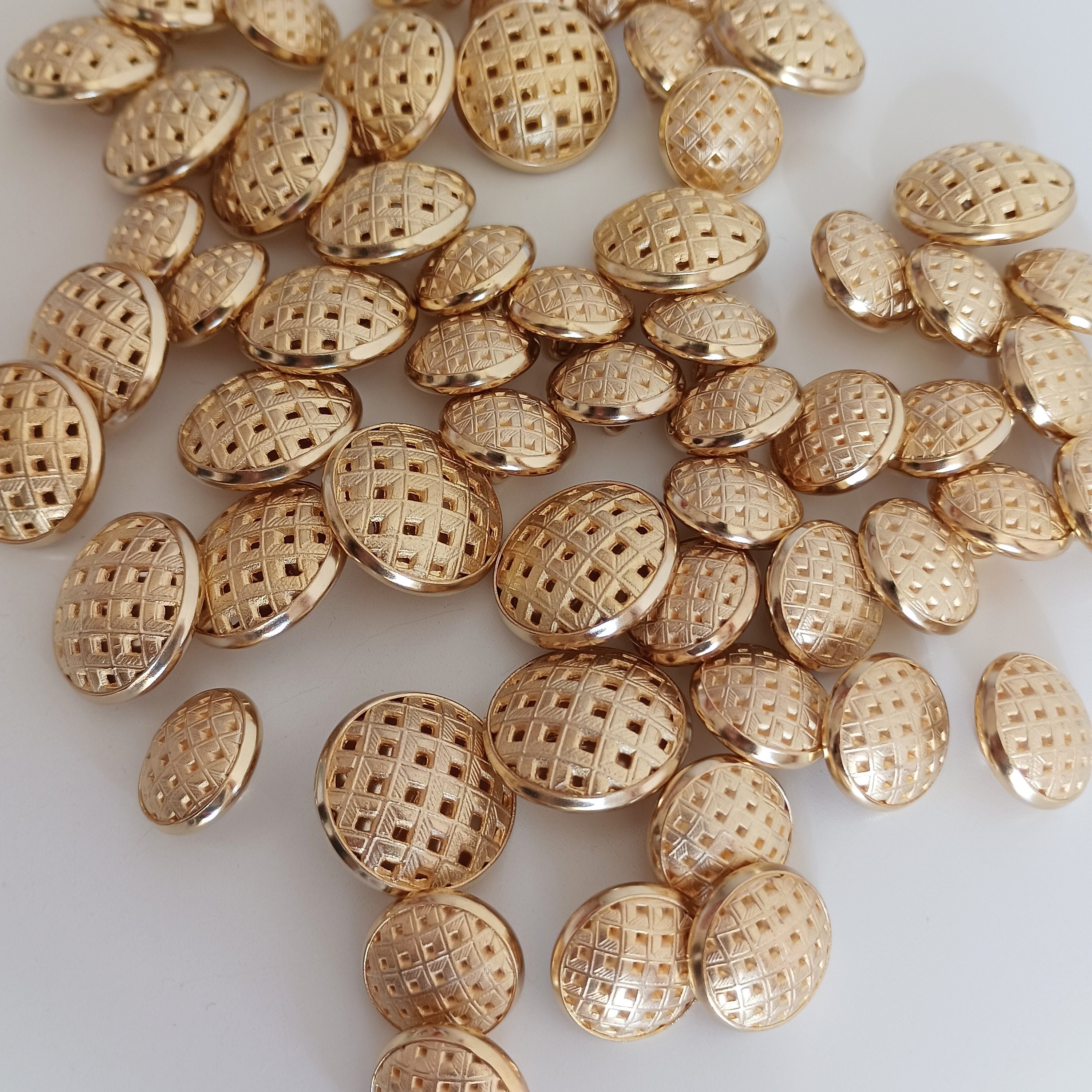 Gold Tone Metal Buttons Grid Pattern: 20mm/15mm - Italian High Fashion ...
